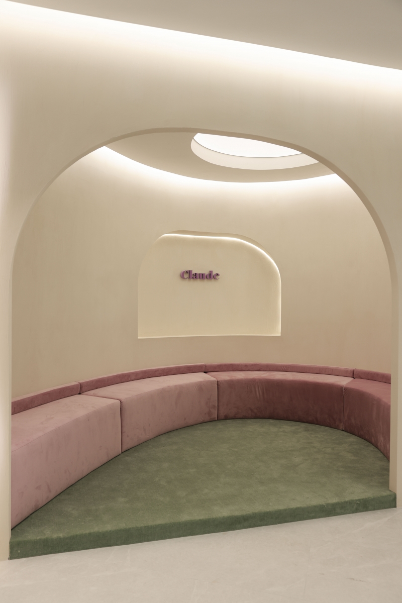 Claude: Indonesian Fashion Label Opens Its First Store In Singapore At ...