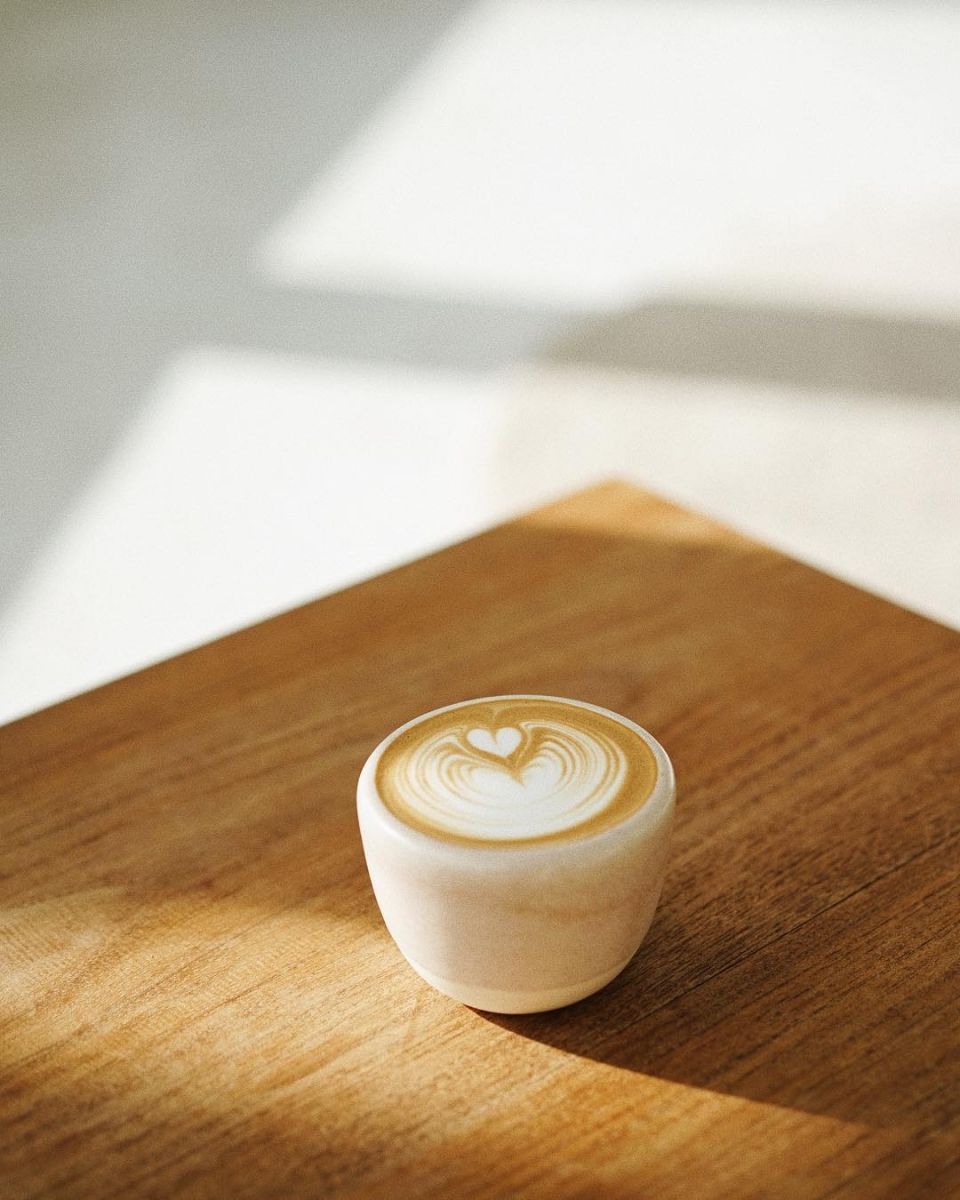 7 Minimalist Cafes In Singapore For Good Food & Coffee