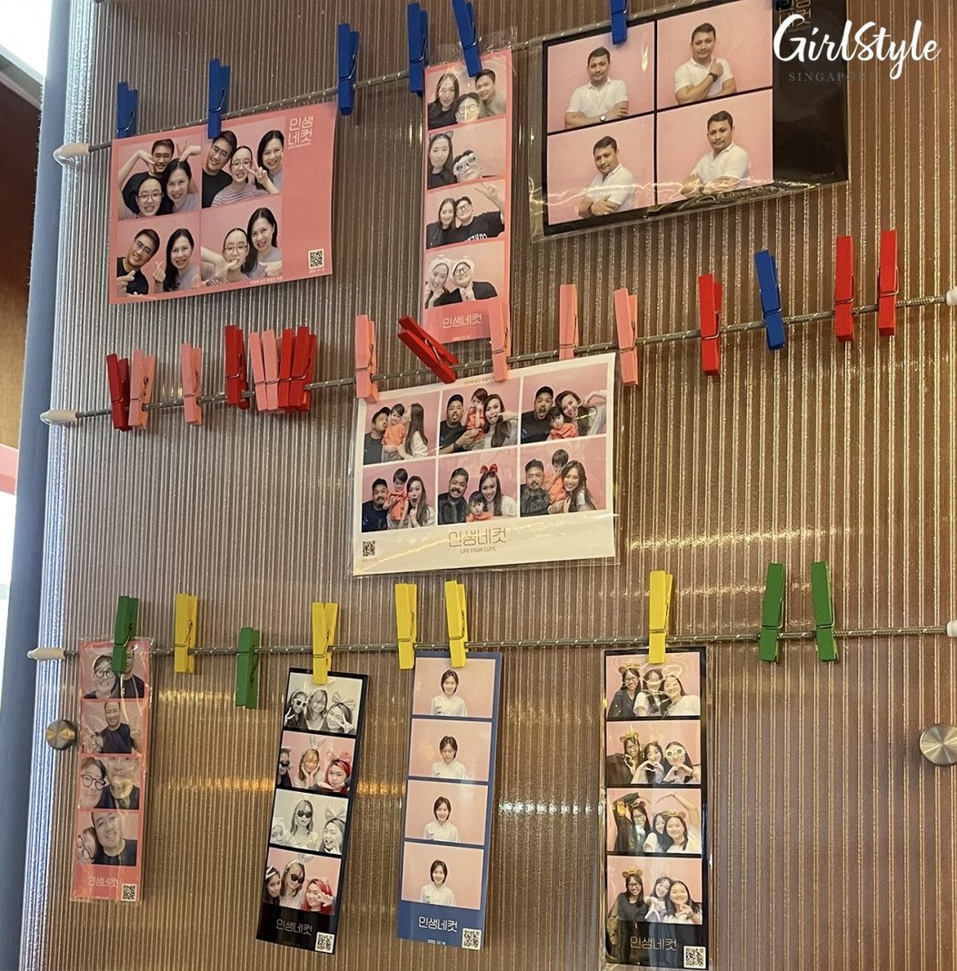 Market Blue's Photo Booth Has Pink Backdrop & Free Props