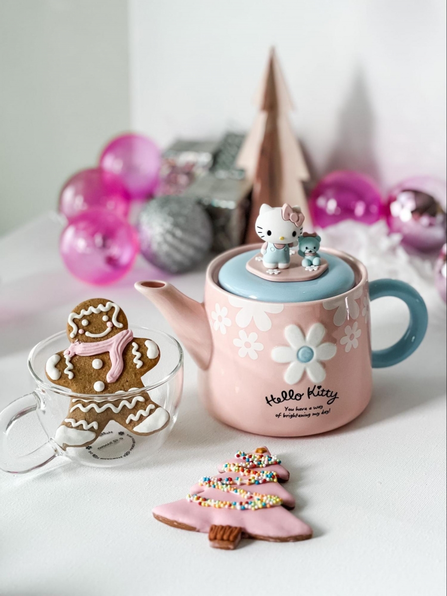 11 Hello Kitty Exclusive Items To Redeem At NTUC FairPrice Singapore