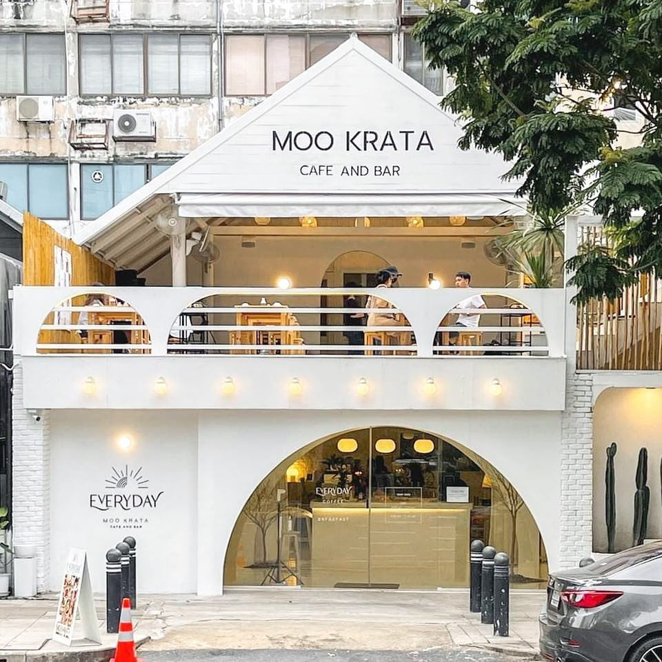 Everyday Mookrata Bangkok Review: Aesthetic Mookata Joint w/ Cafe Vibes