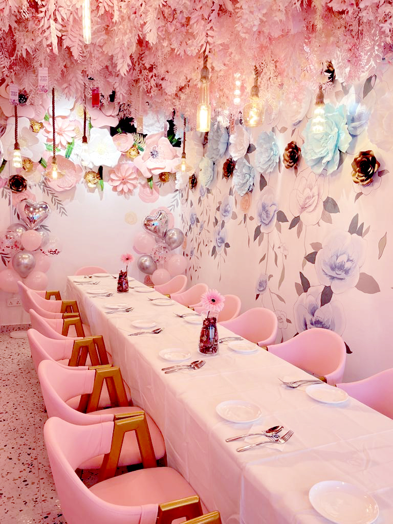 GIG Cafe Singapore : Pink Cafe At Tampines With $28/Pax High Tea & All ...