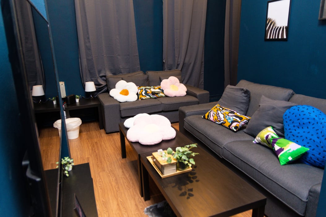 Lazy Potato Private Rooms With Board Games, Drinks & Snacks