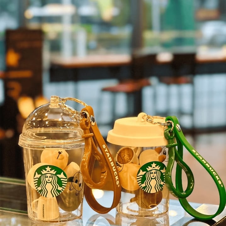 Starbucks Cup Keychains With Bearista Ornaments In Singapore