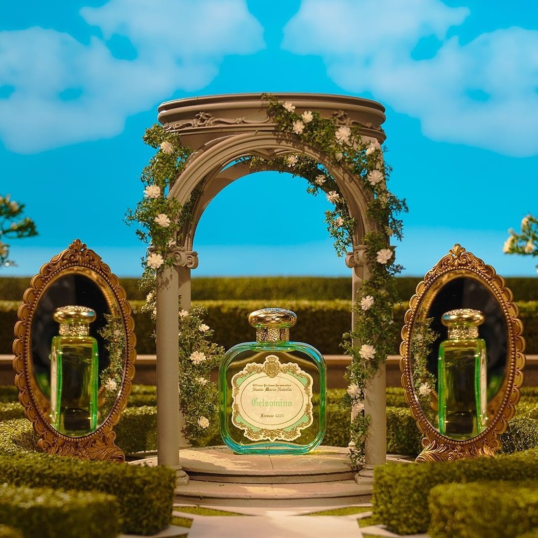 Santa Maria Novella Eau de Parfums In Vintage "Books"