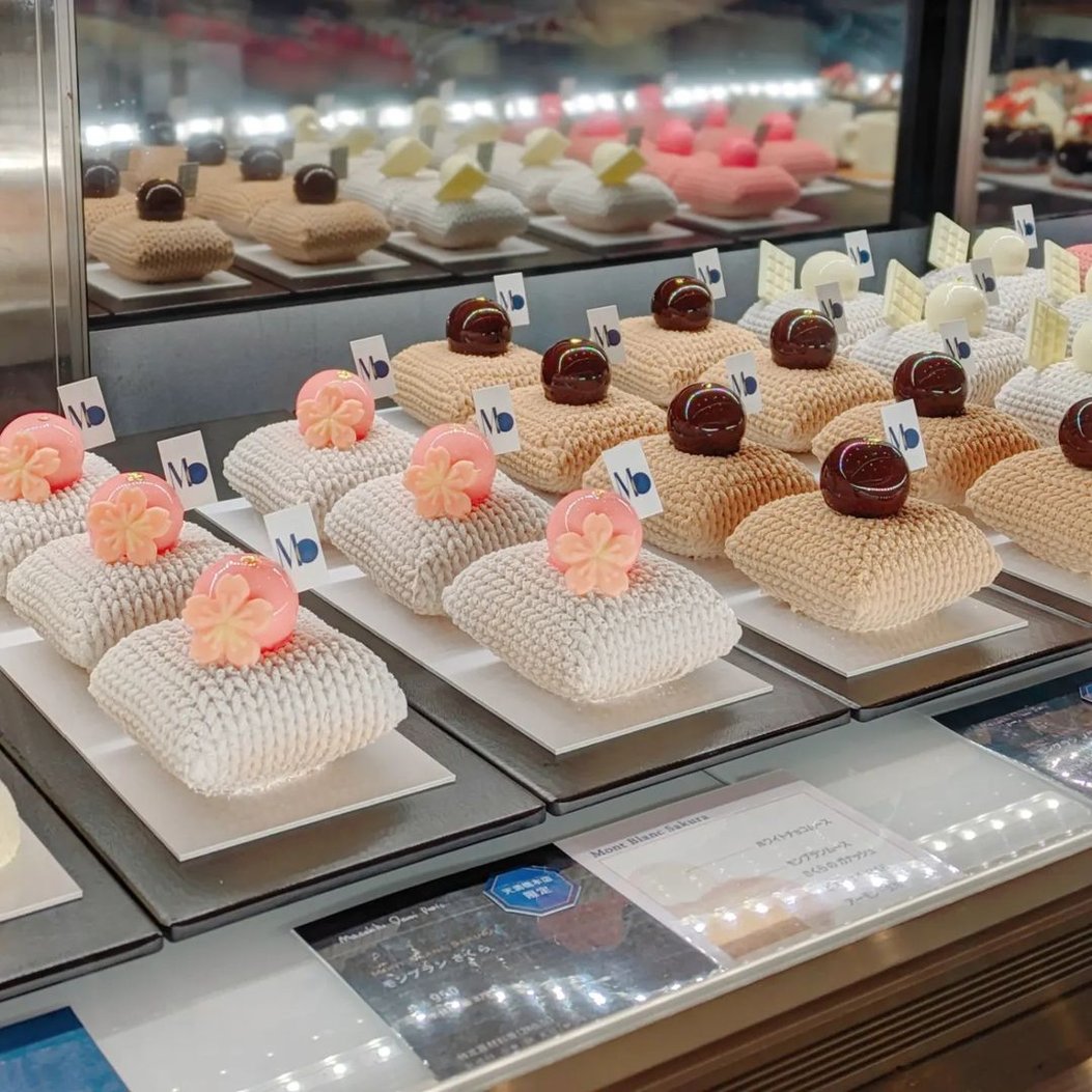 This Dessert Store In Osaka Has Crochet Cakes That Look Like Real Yarn ...