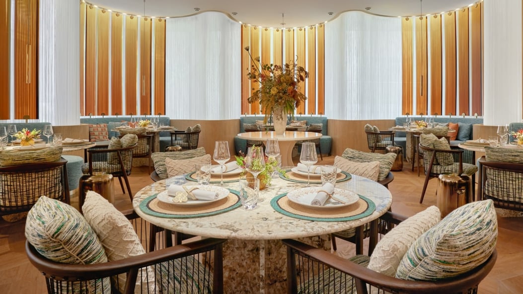 LV The Place Bangkok: Louis Vuitton Restaurant, Café & Store