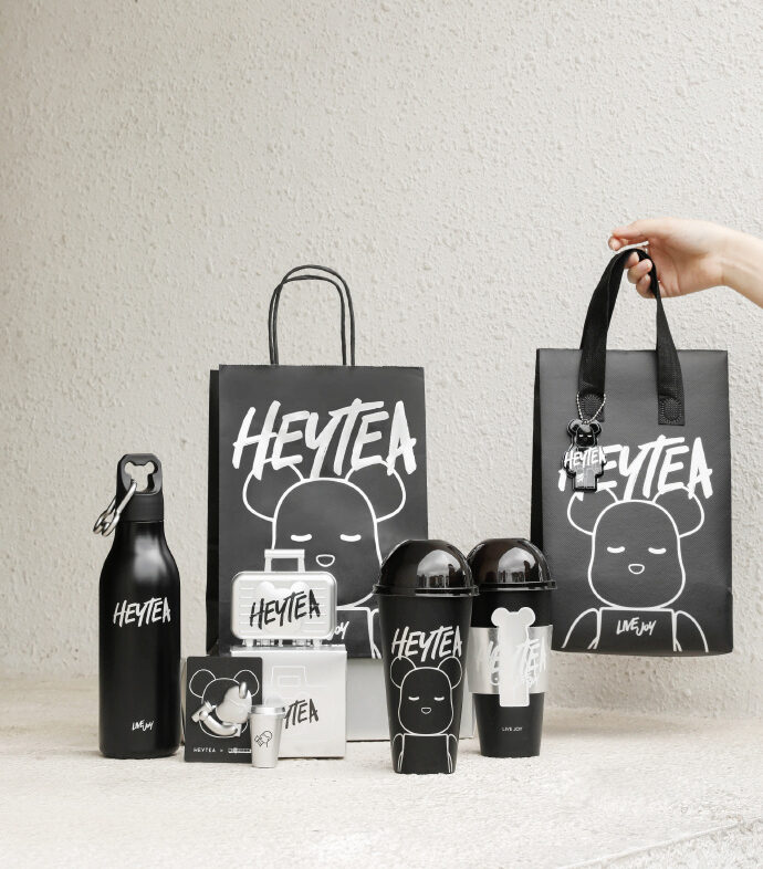 HEYTEA x BE@RBRICK “Black” Pineapple Drink & Merchandise