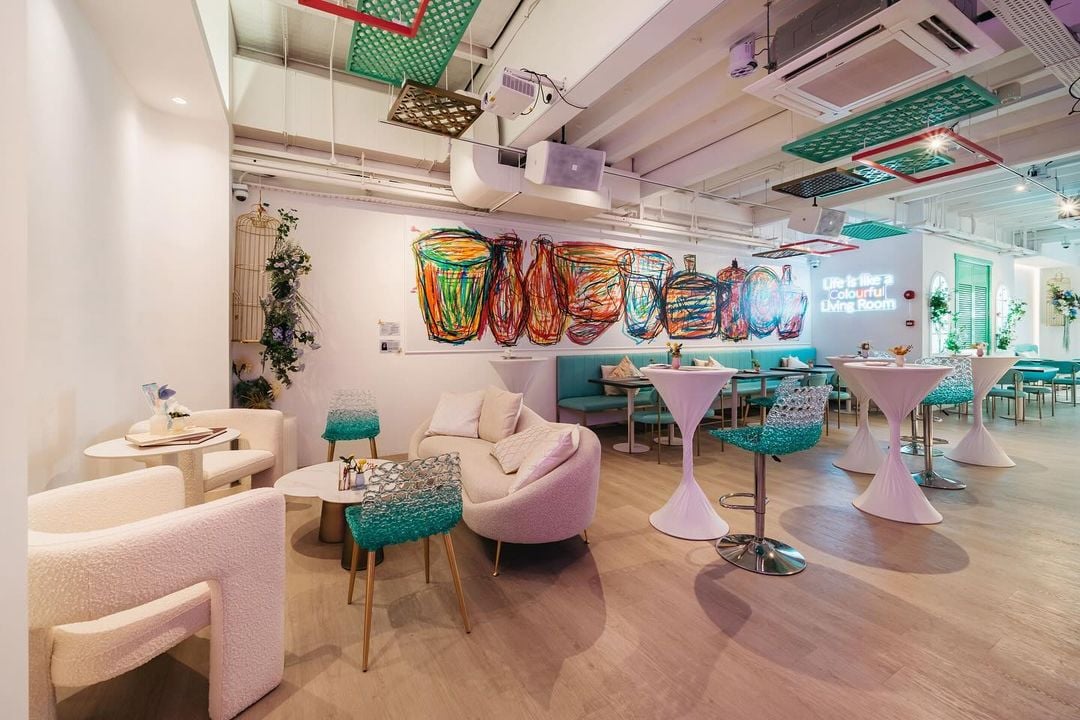 Suns Living Room Is A New Peranakan Cafe With Trendy Photo Spots ...