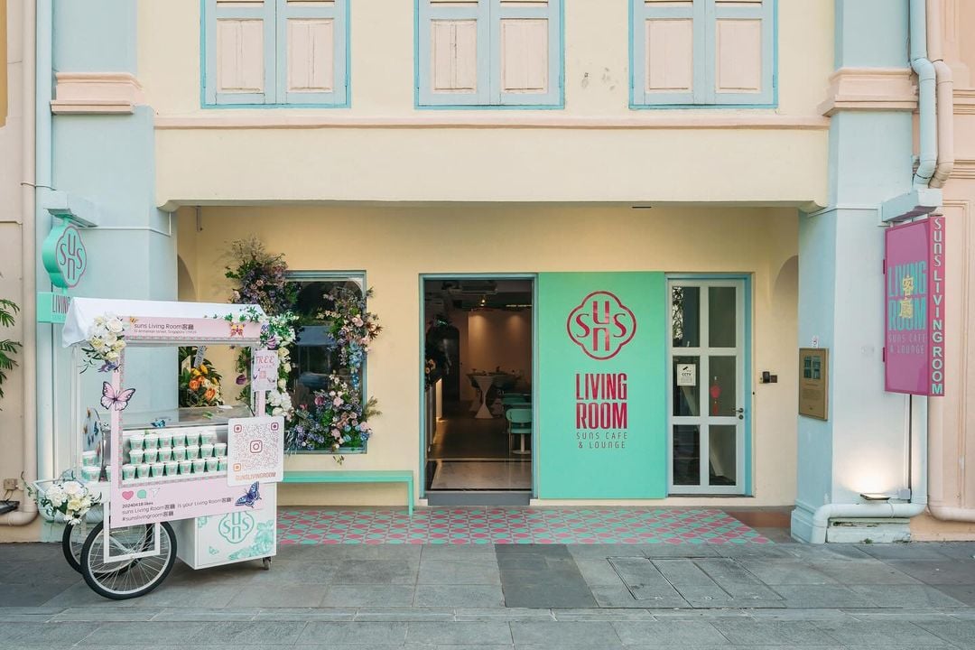 Suns Living Room Is A New Peranakan Cafe With Trendy Photo Spots ...