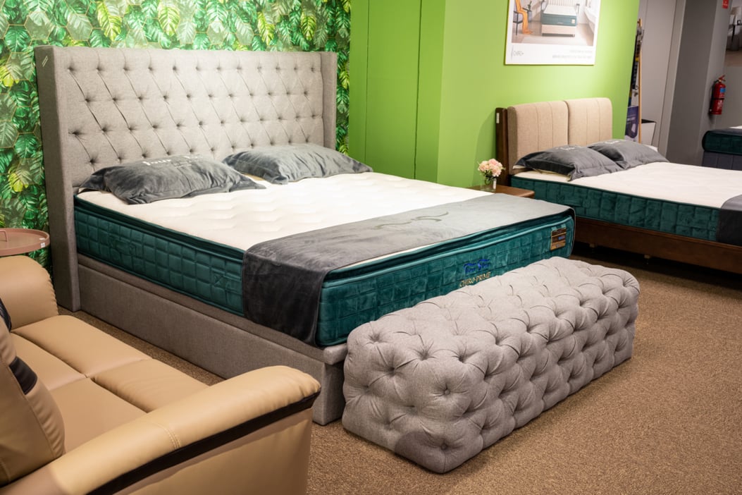 Grab Four Star Mattresses, Beds & Furniture At 50% Off
