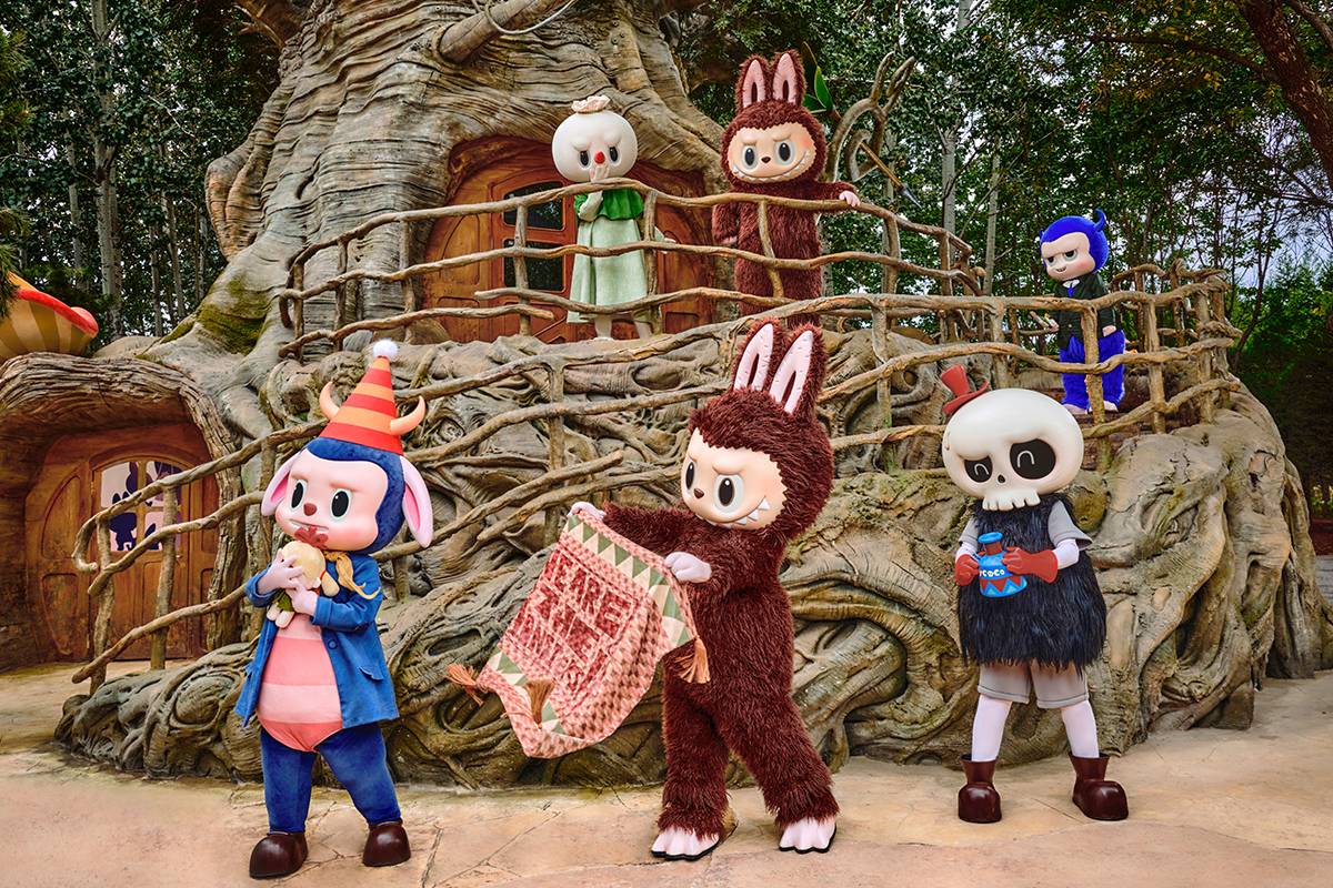 POP LAND Beijing: Cute POP MART Theme Park